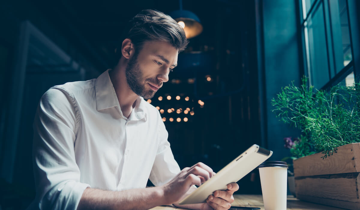 How to Choose the Right Digital Check In System - Qtrac by Lavi Industries